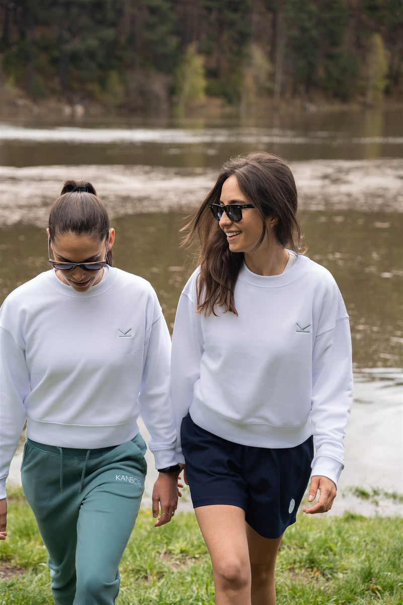 BANA Croped Sweatshirt -White – Kanbori